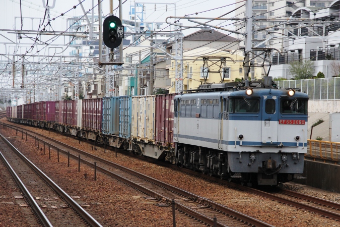 EF65-1090（→2090） (新)- 特集：21世紀になっても活躍する標準直流電気機関車「EF65形」